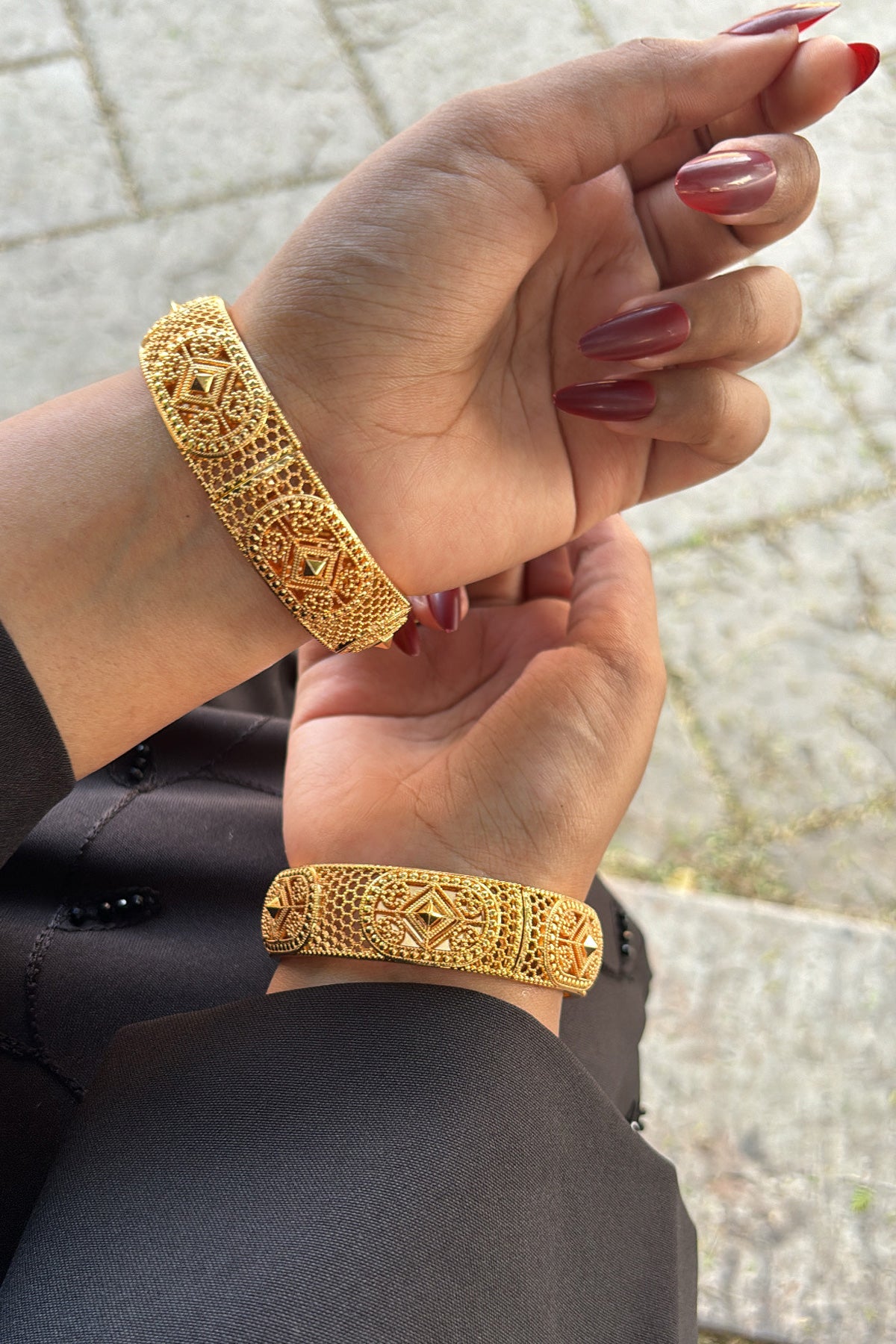 Golden Reem Traditional Bangles set – Noor Zara